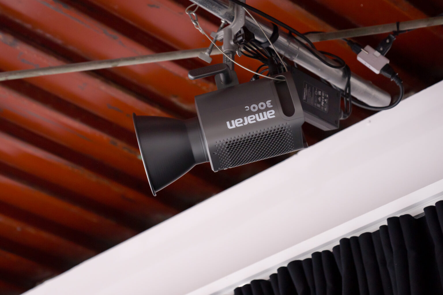 スタジオ紹介 | 株式会社LITORY｜STUDIO X GARAGE